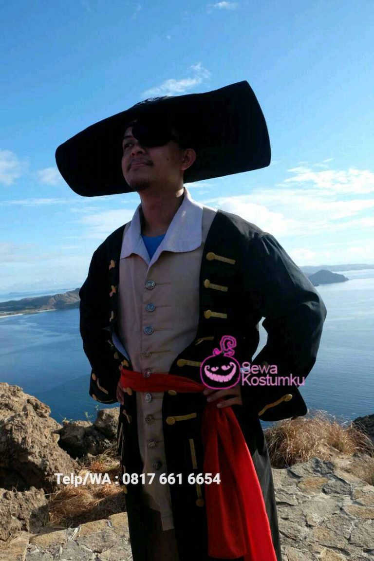 Rental Baju Bajak Laut Cibubur – SewaKostumku.com